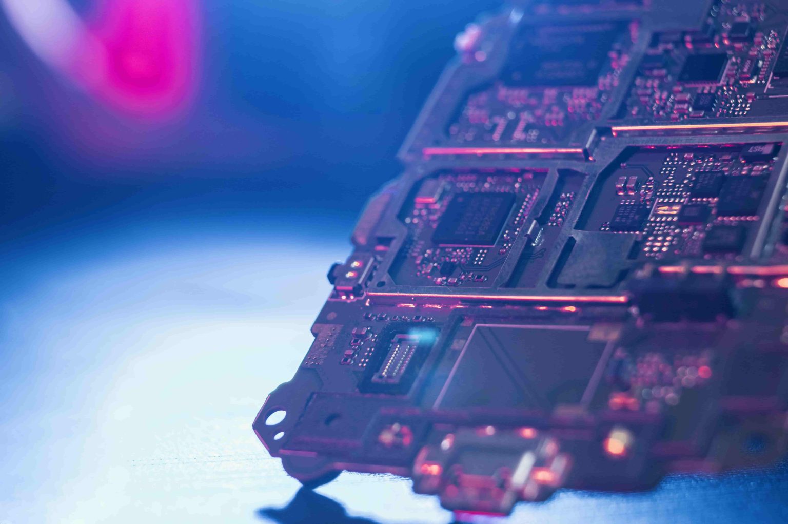 Future of AI-Optimized HPC Hardware: 2025 Innovations - Netic Space