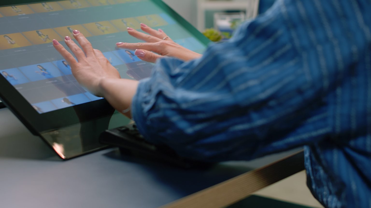 AI-Powered Touchless Interfaces - Netic Space